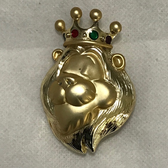 American Jewelry Chain | Jewelry | Vtg Lion King Crown Jungle Sighed ...